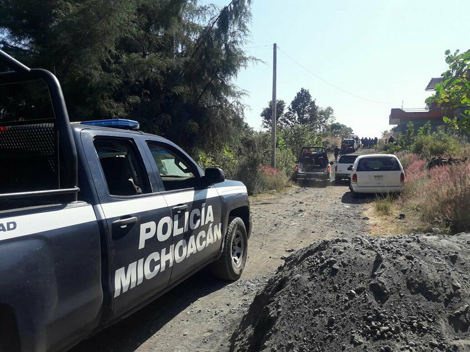 #Uruapan Atentado A Balazos Deja Cuatro Muertos Y Dos Heridos En La Colonia El Zapién ...