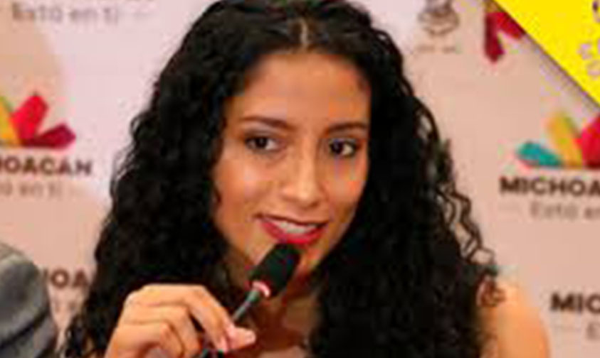 #Michoacán Edna Díaz Deja CECUFID Por Candidatura Federal En Uruapan ...