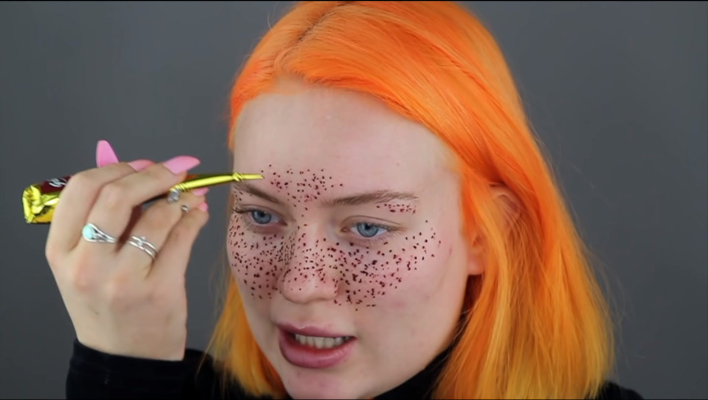 #Video Youtuber Se Hizo Pecas Con Henna, Pero No Terminó Bien