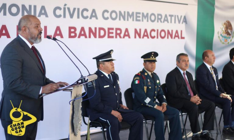 #Morelia Verde, Blanco y Rojo; Así Conmemoran Día De La Bandera Nacional