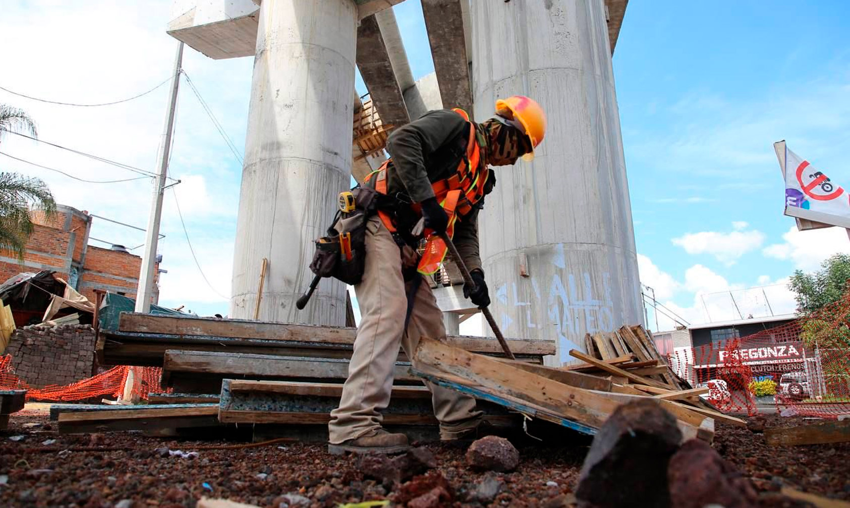 Abriremos Vialidad En La Parte De Abajo, Aunque No Esté Terminada Obra Siervo De La Nación ...