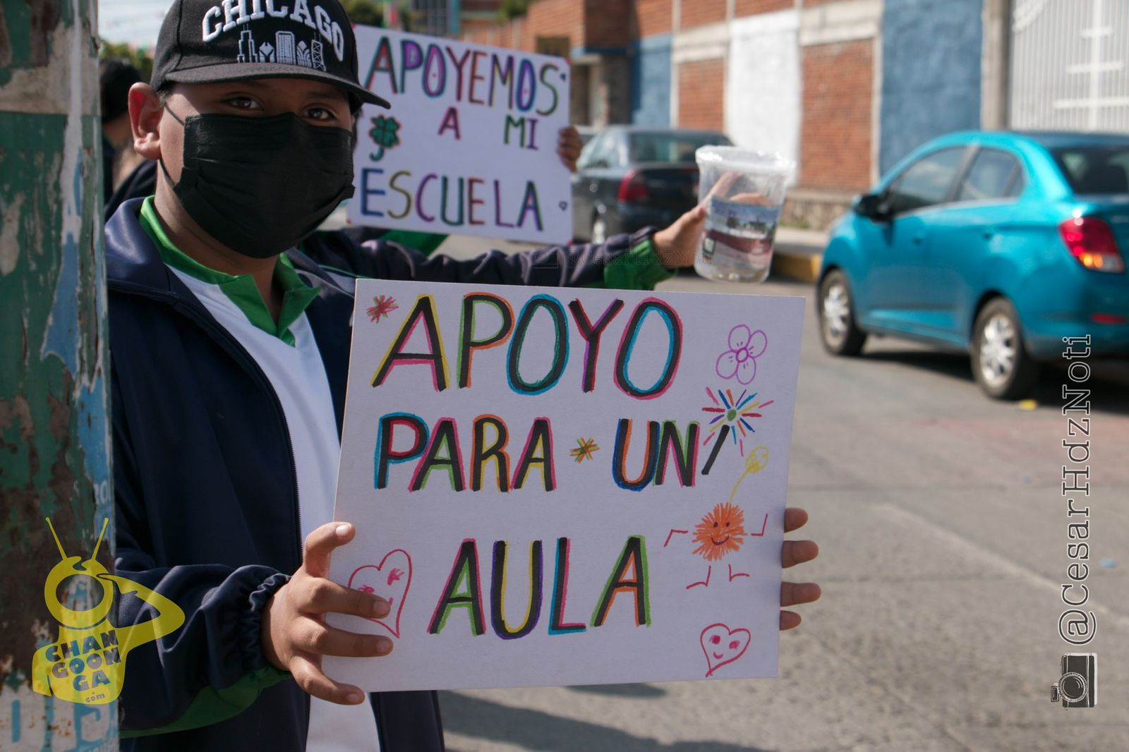 Pasa En Michoacán: Alumnos Deben ‘Botear’ Y Conseguir Varo Para ...
