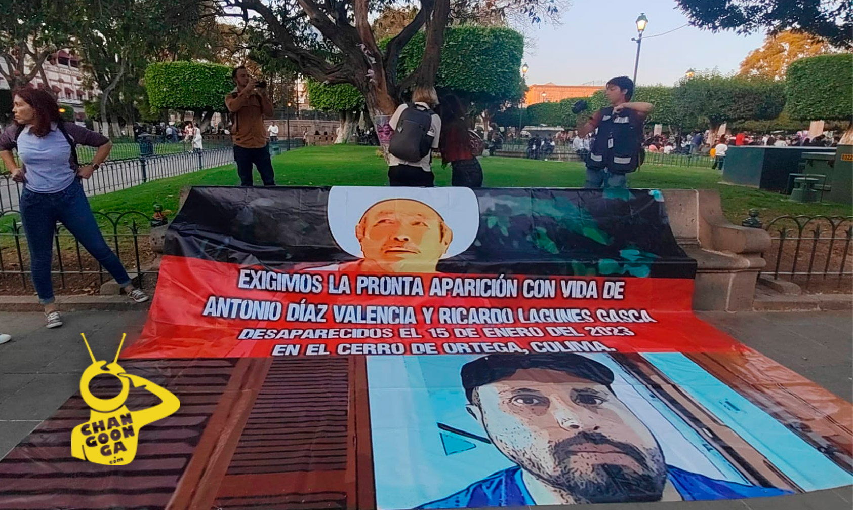 Una Docena De Morelianos Se Manifestaron Hoy Por Homero Gómez Y 2 ...