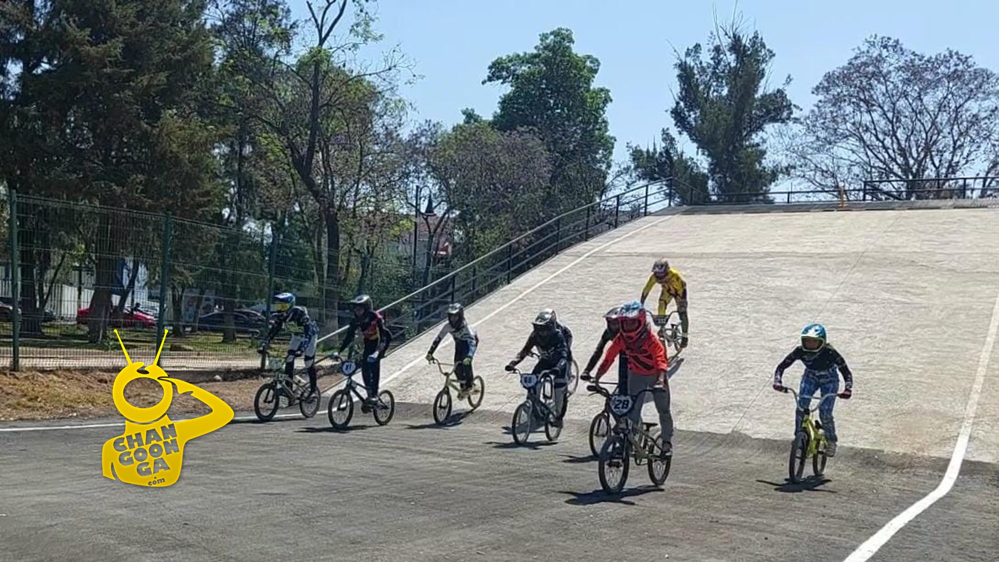 Tenemos La Mejor Pista BMX De México: Bikers Morelianos - Changoonga ...