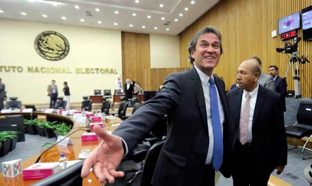 Reprocha AMLO La Restitución De Edmundo Jacobo - Changoonga.com ...