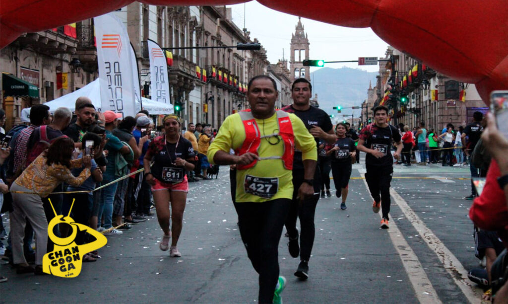 Cerca De Mil Corredores Participaron En 6ta Carrera Nocturna «Morelia ...
