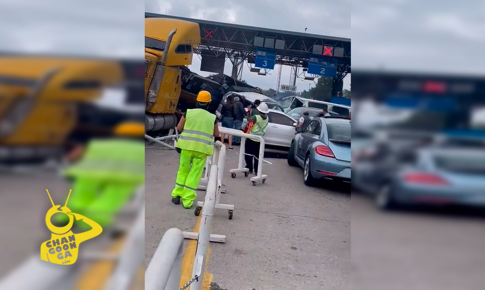 Tráiler Se Queda Sin Frenos Y Choca Varios Vehículos A Su Paso