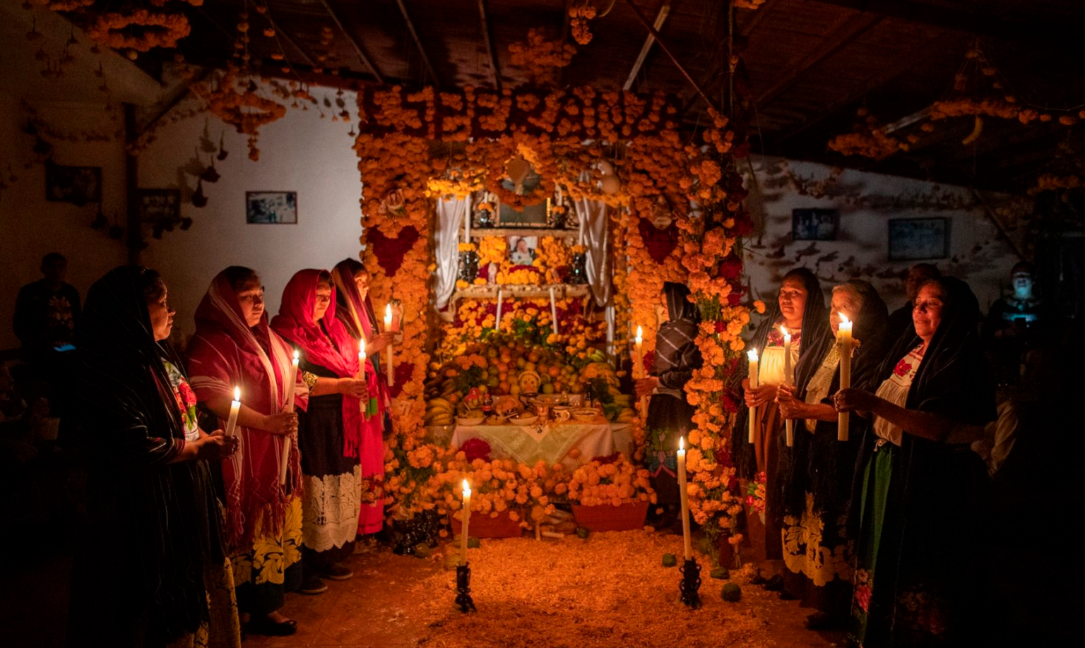 #Michoacán Vive Las Tradiciones Ancestrales En Cuanajo, Donde Las ...